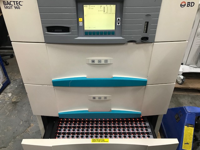 Becton Dickinson MGIT 960 BACTEC Automated Mycobacterial Detection ...
